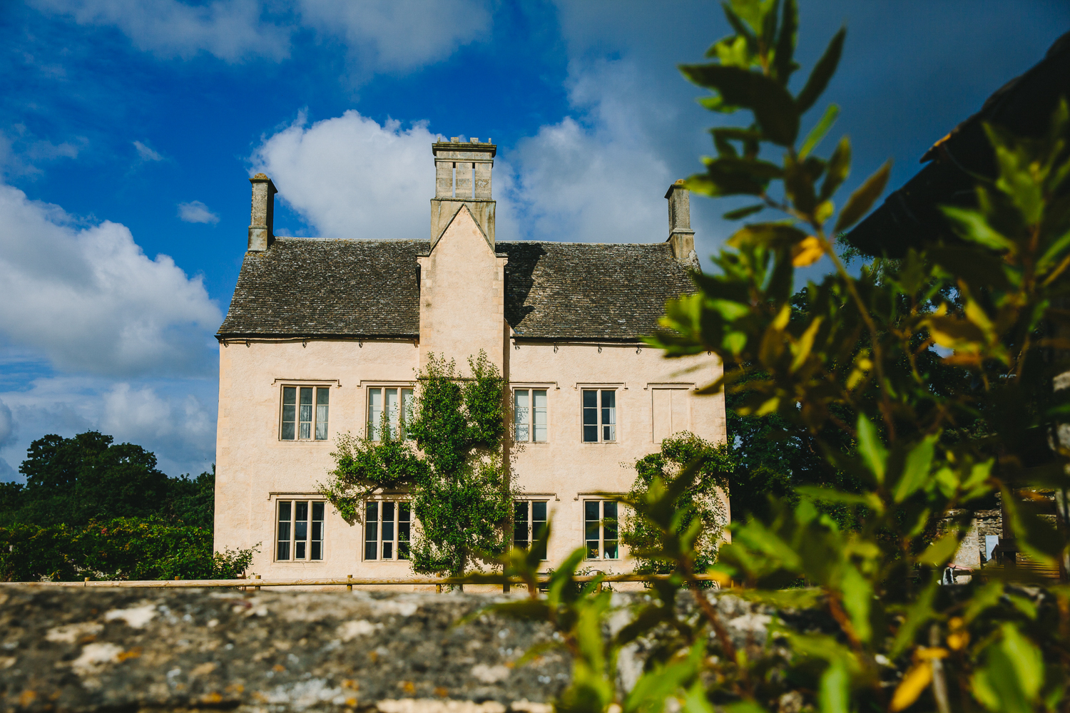 Oxford Wedding Photographer | Cogges Barn | Ben and Claire ...