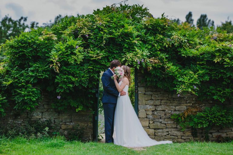 Oxford Wedding Photographer | Cogges Barn | Ben and Claire ...